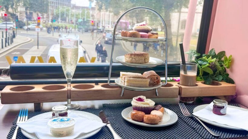London: Taylor Swift-Inspired Afternoon Tea Bus Tour - Key Points