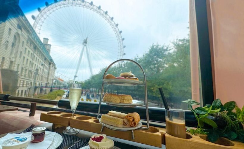 London: Taylor Swift-Inspired Afternoon Tea Bus Tour - The Experience in Detail