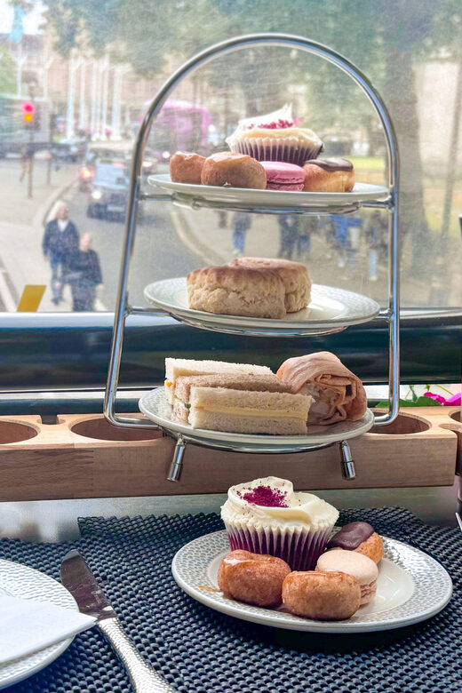 London: Taylor Swift-Inspired Afternoon Tea Bus Tour - Who Will Love This Tour?