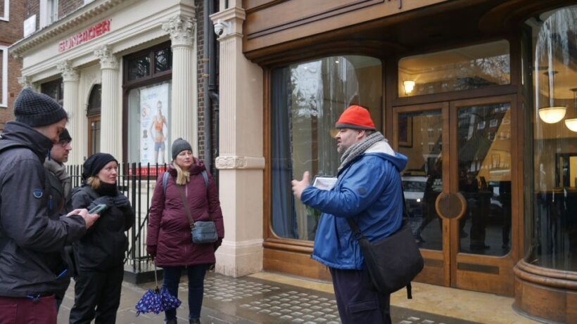 London: The Beatles Walking Tour of Soho and Mayfair - The Experience of the Tour