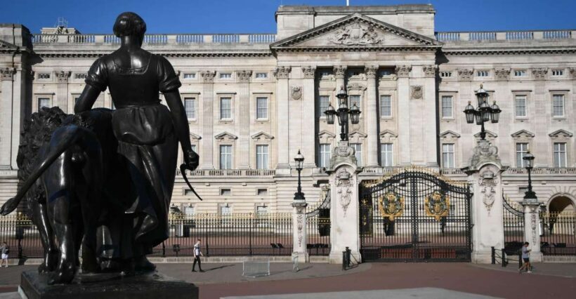 London: The Crown British Royalty Walking Tour - FAQs About The Crown British Royalty Walking Tour