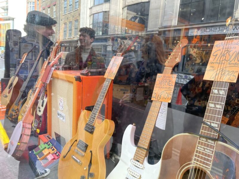 London: The Great British Rock and Roll Music Walking Tour - Analyzing the Value