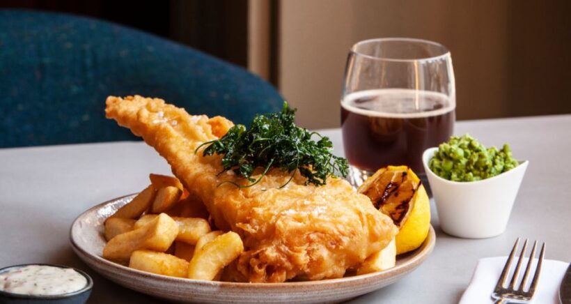 London: The Tina Turner Musical and Meal with Sparkling Wine - Authentic Traveler Insights