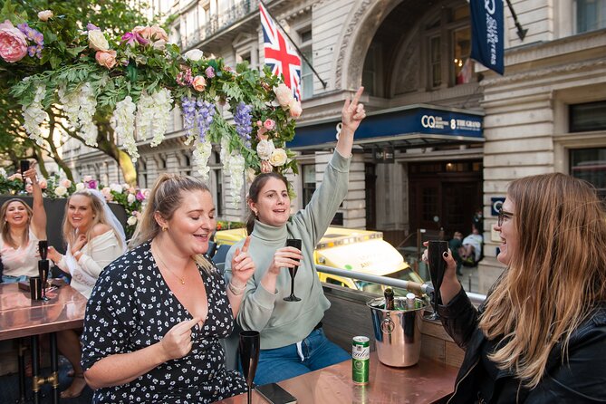 London Tootbus Bar Bus Sunset Tour With Drinks - Accessibility Features and Considerations