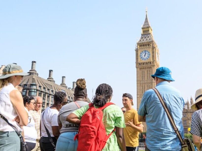 London: Top 30 Sights Walking Tour and Tower of London Entry - A Deep Dive into the Tour Experience
