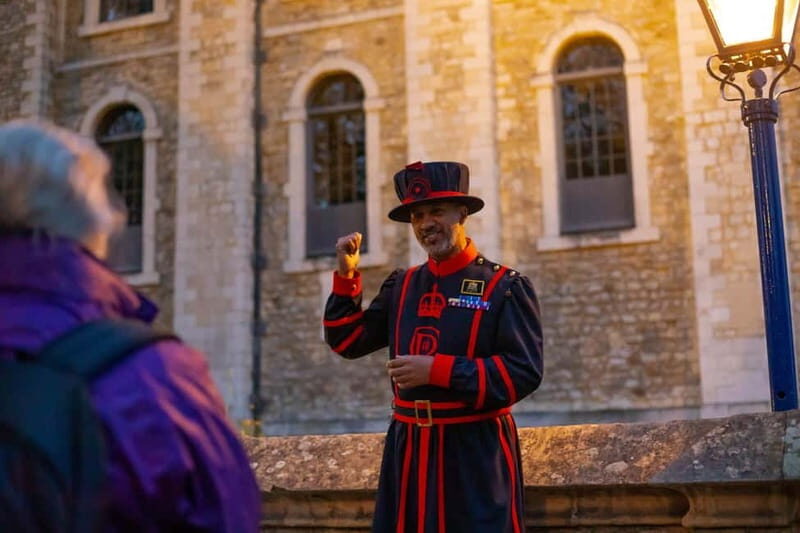 London: Tower of London After Hours Tour and Key Ceremony - Exploring the Tower of London After Hours and Key Ceremony: An Authentic Nighttime Experience