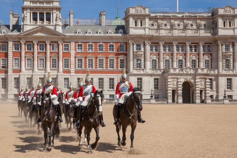 London: Tower of London & Changing of the Guard Experience - The Value for Your Money