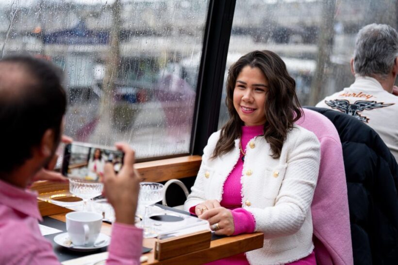 London: Traditional Afternoon Tea Tour in a Luxury Coach - FAQs