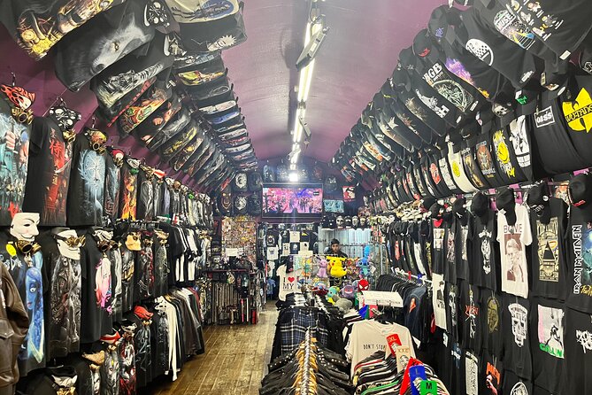 London Walking Tour: Camden Town Photography Walkabout - Camden Locks and Regent’s Canal: A Quieter End to the Tour