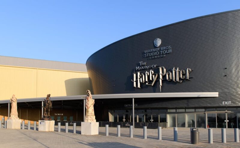 London: Warner Bros. Studio Tour and Thames River Cruise - FAQ