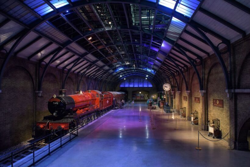 London: Warner Bros. Studio Tour with Return Transportation - Authentic Experiences and Practical Tips