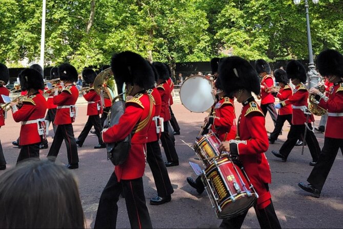 London: Westminster Abbey, Big Ben & Changing of the Guards Tour - Navigating the Tour Logistics