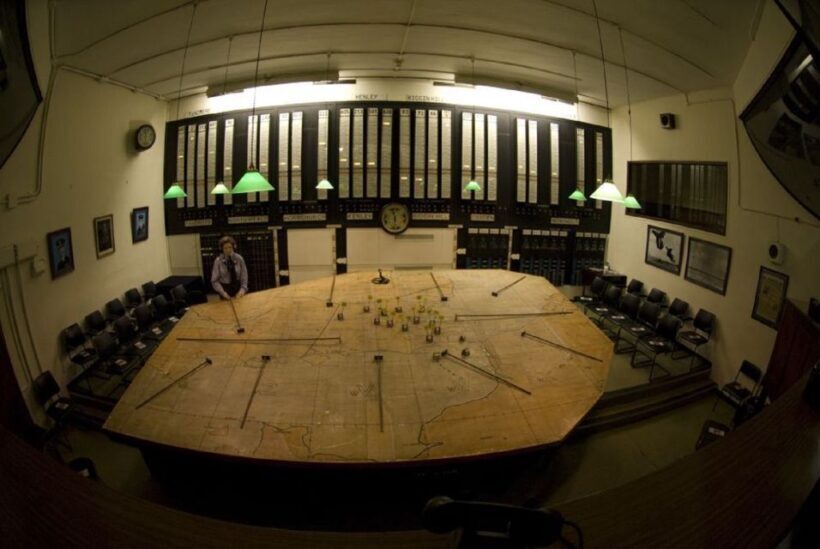 London: Westminster Abbey & Churchill War Rooms Walking Tour - Authentic Experiences and Traveler Insights