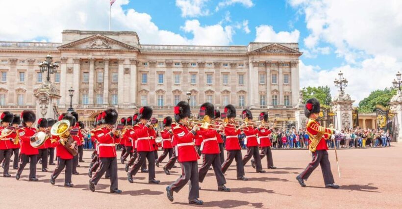 London: Westminster and Changing of the Guard Tour - A Detailed Look at the Tour Itinerary