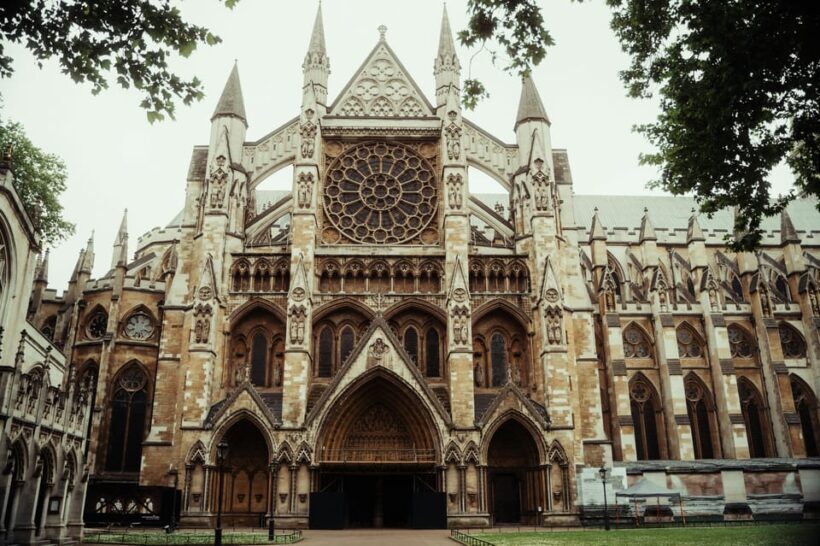 London: Westminster Guided Tour with Thames River Cruise - The Thames River Cruise