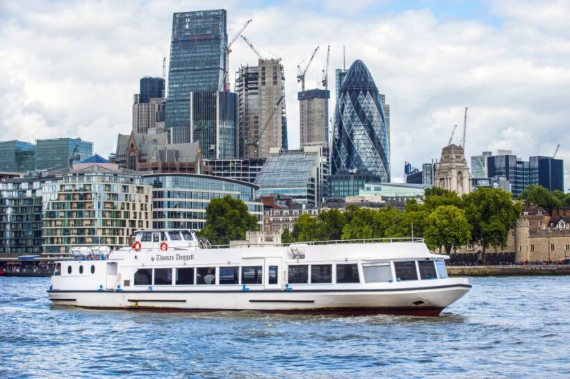 London: Westminster to Tower Bridge River Thames Cruise - A Deep Dive into the Experience