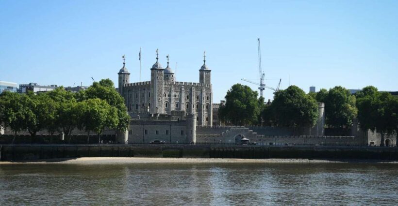 London: Westminster Walking Tour & The Tower of London Entry - An In-Depth Look at the Tour Experience
