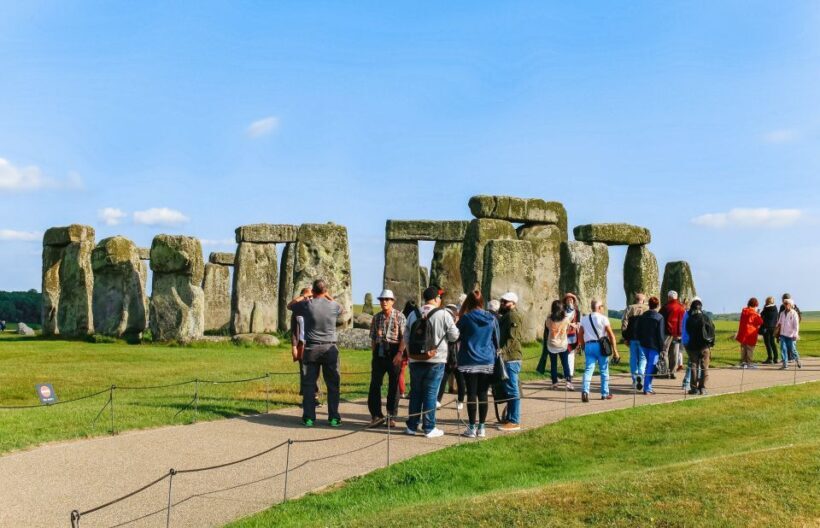 London: Windsor, Stonehenge, Bath, and Roman Baths Day Trip - An Honest Look at the Itinerary and Highlights
