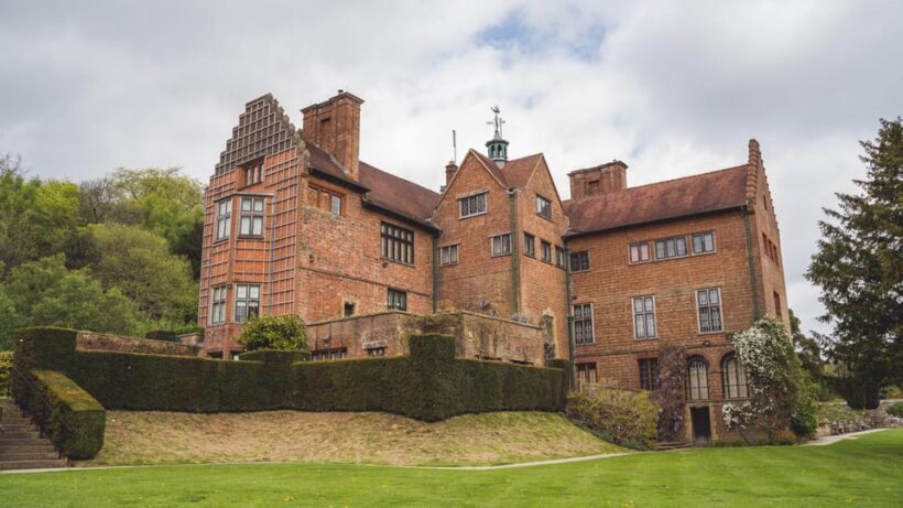 London: Winston Churchill Family Home with Transportation - The Experience in Detail