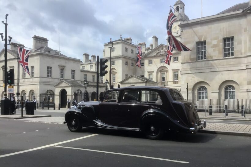 London: Winston Churchill Walking Tour with War Rooms Ticket - FAQ