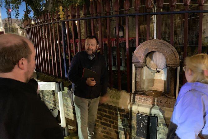 Londons Ghosts & Gruesome Past Nighttime Walking Tour - Key Details: Duration, Price, and Group Size