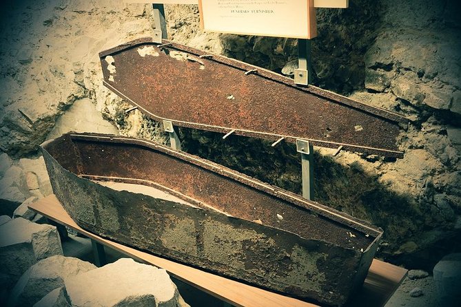 London's Hidden Gems and Secret History Private Guided Tour - Who Should Consider This Tour?