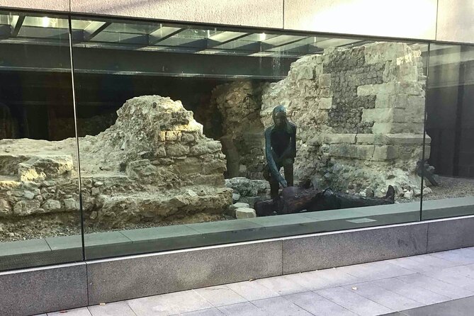 Londons Millennia of Medical Progress Private Historical Tour - FAQ