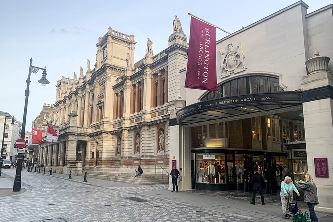 Londons West End at War: Self-Guided WWII Puzzle Adventure - Who Should Consider This Tour?