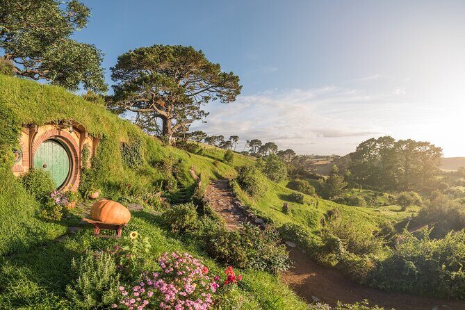 Lord of the Rings : 2-Day Private Tour from Auckland - FAQs