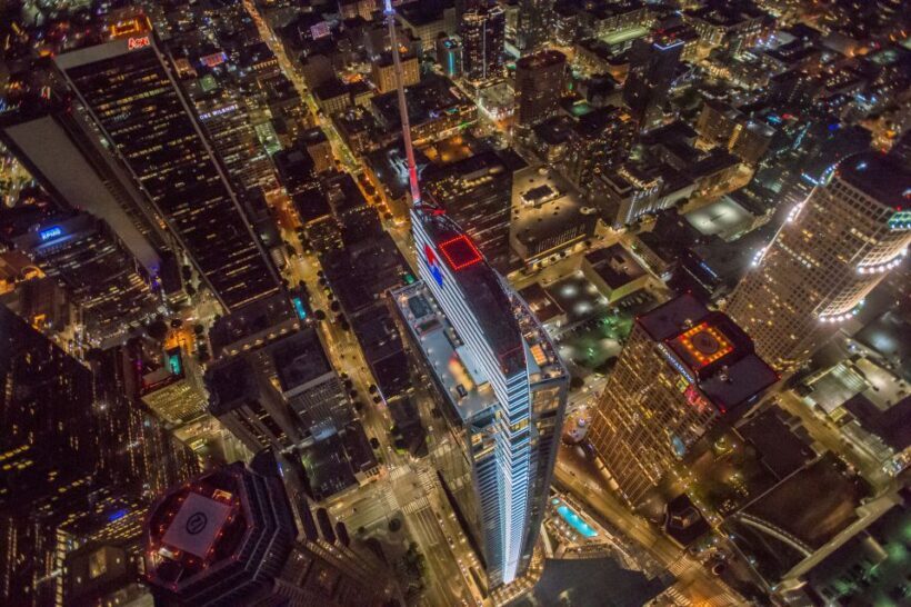 Los Angeles at Night 30-Minute Helicopter Flight - An Up-Close Look at the Experience