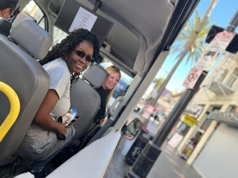 Los Angeles: Celebrity Homes and Movie Scenes Bus Tour - The Guides: Knowledge and Personality Matter
