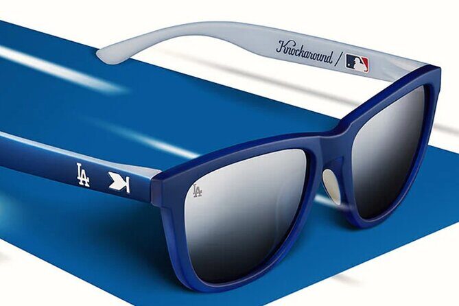 Los Angeles Dodgers Game with Japanese Speaking Concierge - Who Will Love This Tour?