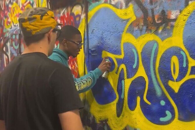 Los Angeles Graffiti Workshop - The Studio and Group Size