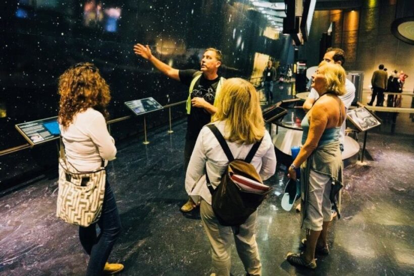 Los Angeles: Griffith Observatory Guided Hike/Walking Tour - FAQs