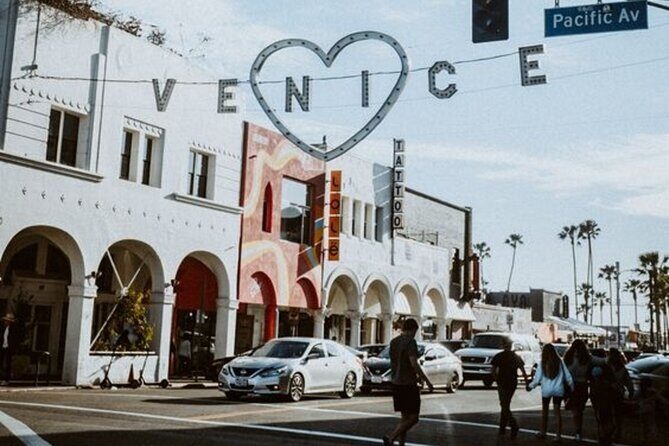 Los Angeles Half-Day Private Car Tour With a Guide - FAQ