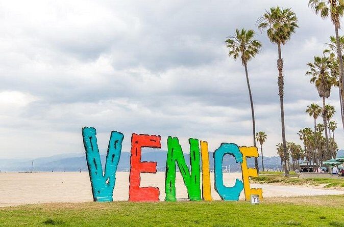 Los Angeles Highlights Tour from Long Beach - FAQs