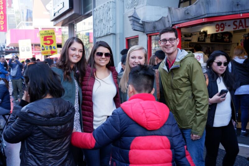 Los Angeles: Hollywood and Beverly Hills Minibus Tour - FAQ