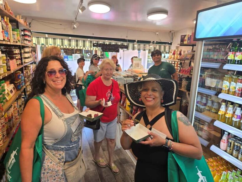 Los Angeles: Original Farmers Market Foodie History Tour - The Food and Cultural Experience