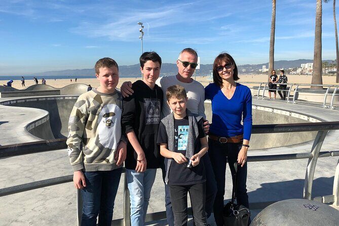 Los Angeles : Private Custom Tour with A Guide (Car Option) - FAQs