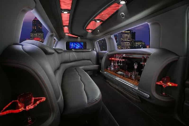 Los Angeles: Private Sightseeing Tour in a Limousine - 4hrs - The Value of a Private Guided Experience