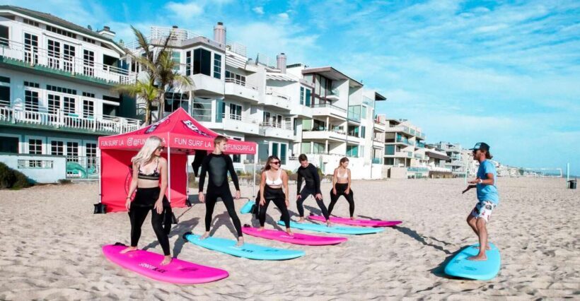 Los Angeles: Surfing Lesson in Venice Beach - Into the Water: Making Waves
