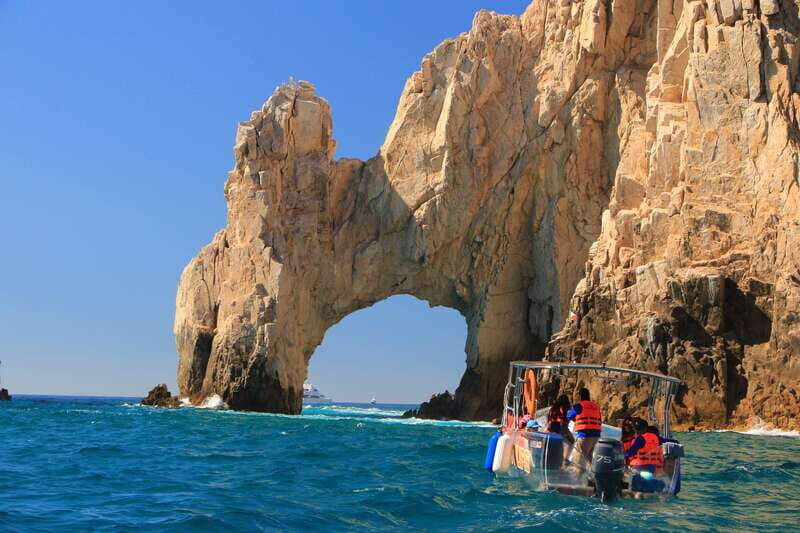 Los Cabos Arch & PelicanRock Cabo San Lucas CrystalBoat Tour - Key Points
