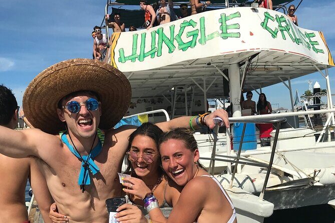 Los Cabos Catamaran: Iconic Sunset Cruise with Drinks & DJ - A Detailed Look at the Experience