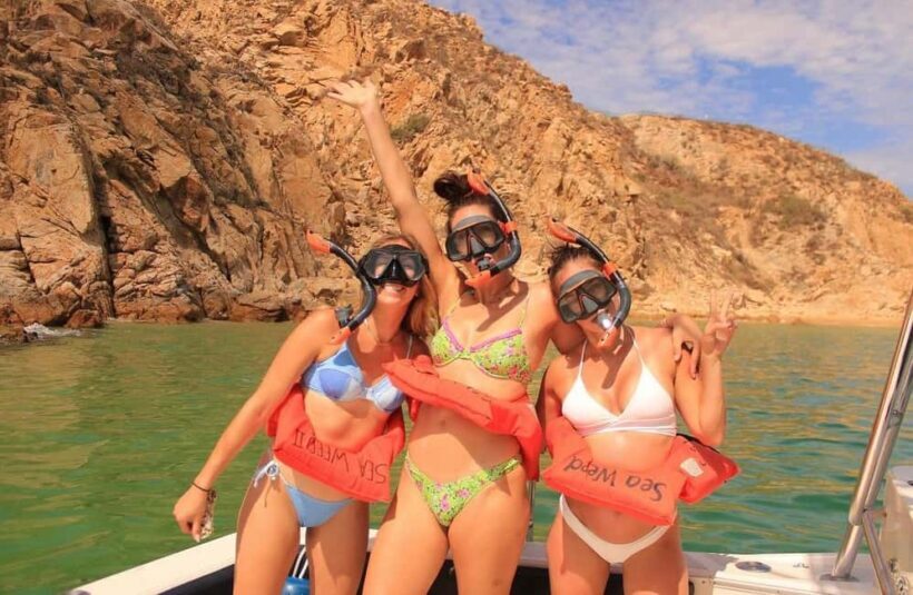 Los Cabos Catamaran: Iconic Sunset Cruise with Drinks & DJ - Setting Sail on a Lively Baja Evening