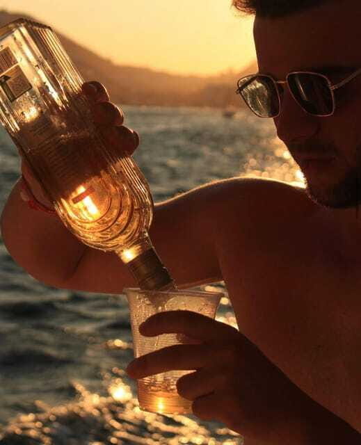 Los Cabos Catamaran: Iconic Sunset Cruise with Drinks & DJ - Who Should Book This Cruise?