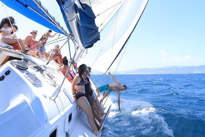 Los Cabos Luxury Sailing, Snorkel and Lunch Cruise - An Introduction to the Experience