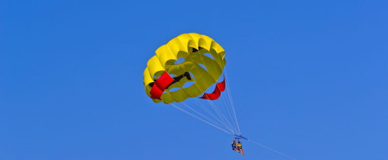 Los Cabos: Parasailing by Speedboat - Key Points