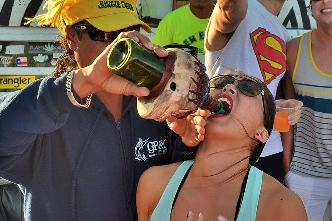 Los Cabos Sunset Booze Cruise - Key Points