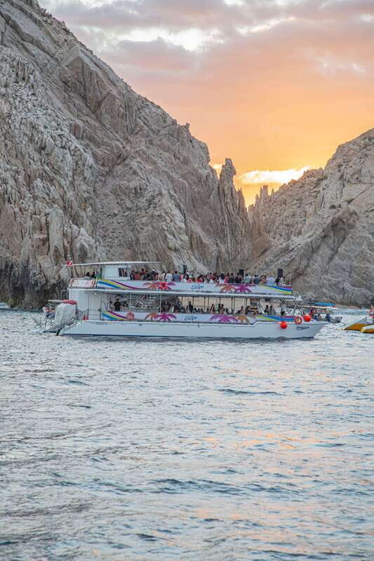 Los Cabos: Sunset Fajitas Dinner Cruise on Cabo Escape - Key Points