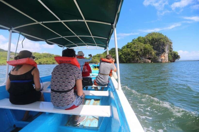 Los Haitises National Park: Boat Tour with Caves Visit - Key Points